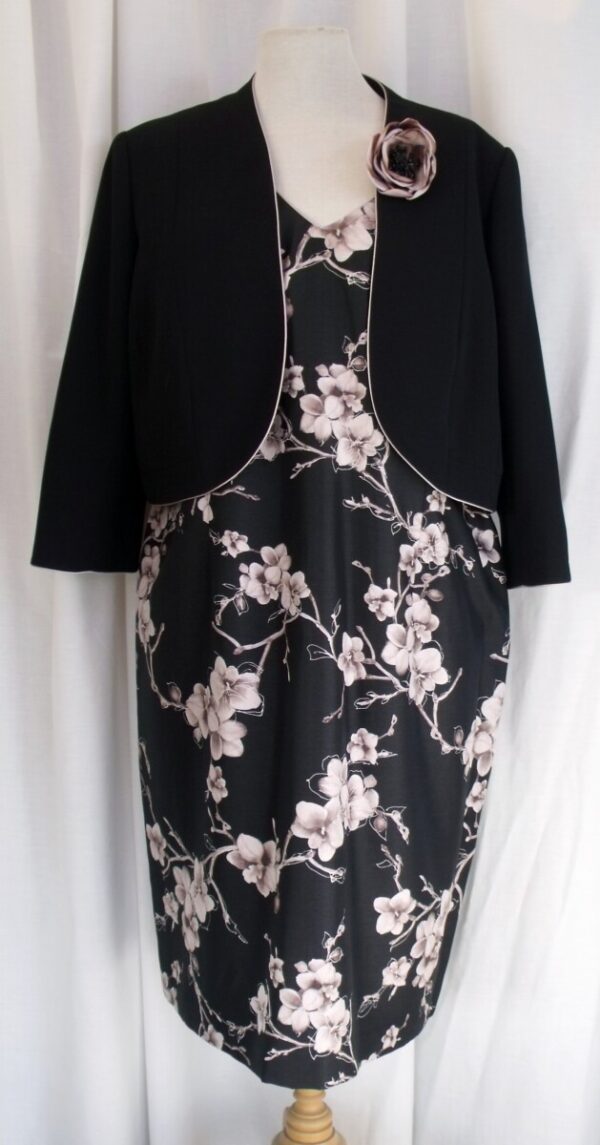 PreLoved JACQUES VERT - New and Nearly New Clothing